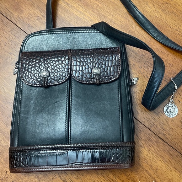 Brighton | Bags | Vtg Brighton One World Black Leather With Brown Croc ...